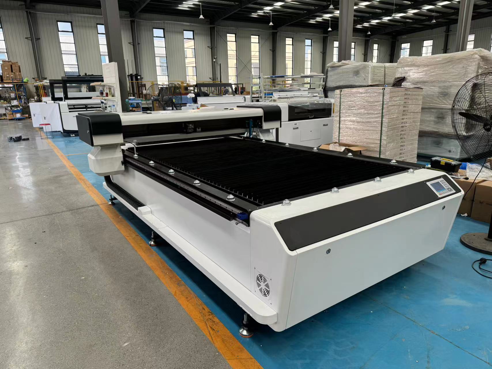 Working principle of carbon dioxide laser cutting machine - Jinan ...